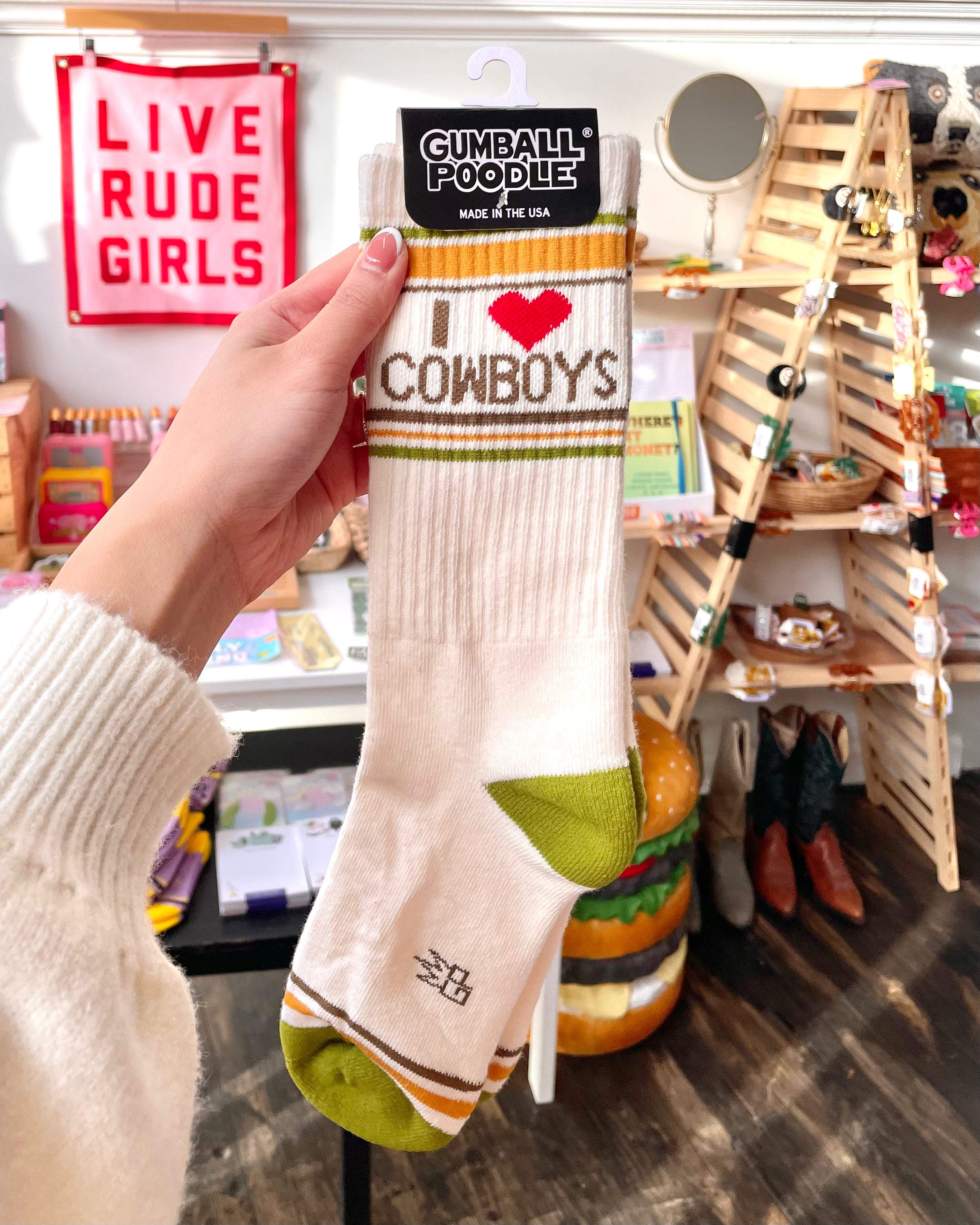 I Love Cowboys – Happy Keeps